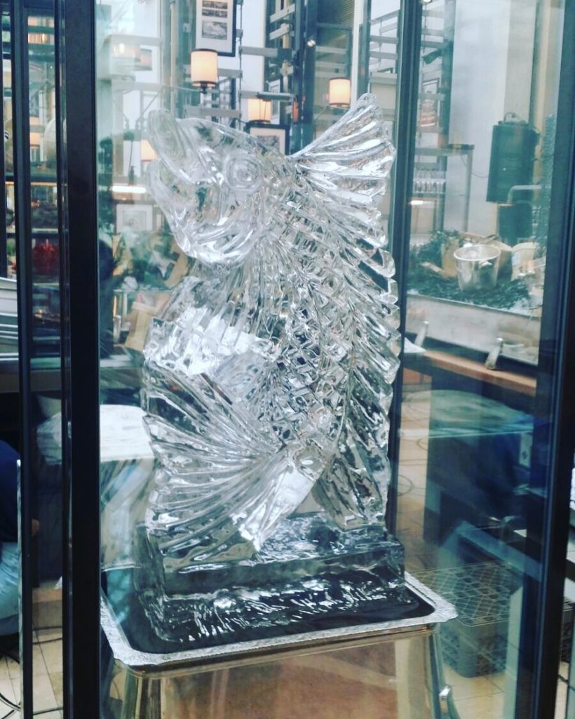 Ice Gallery - Tuck Lee Ice Delivery